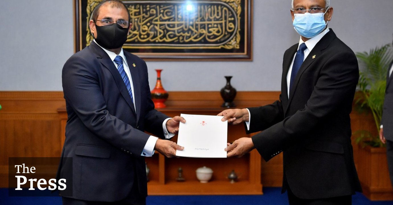Dr. Mausoom takes oath as the new Tourism Minister | ThePress