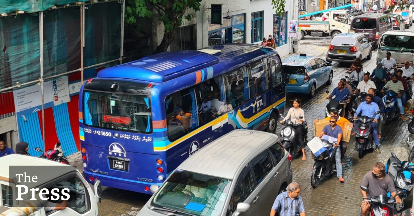 More than 2,000 used the mini bus services on its first day | ThePress
