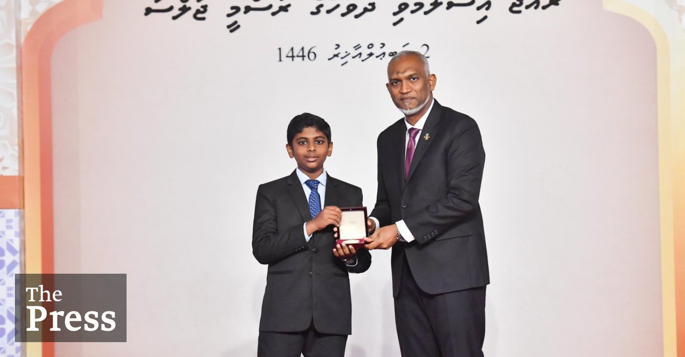 29 receive special medals for memorising the Holy Quran | ThePress